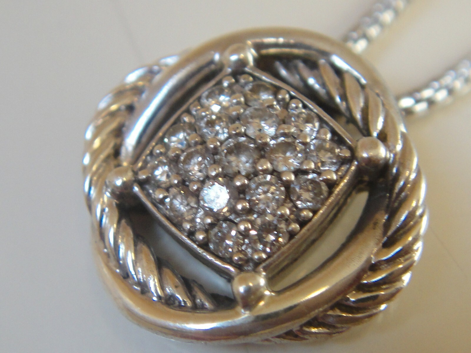 DAVID YURMAN INFINITY SS BOX CHAIN DIAMOND NECKLACE - Gem