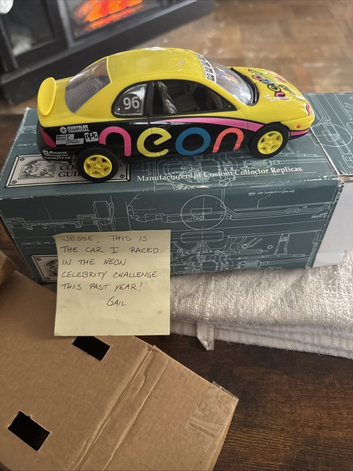 Brookfield Collectors Guild 1:25 Dodge 2 Door Neon Celebrity Challenge ...