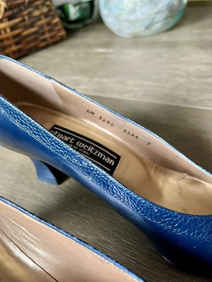 VINTAGE STUART WEITZMAN- Blue leather heels | eBay