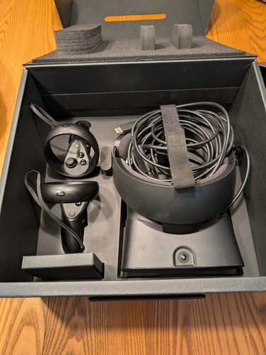 Oculus Rift S (Full Set) with box | eBay