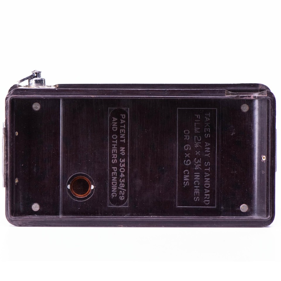 Soho Model B Camera | 100mm lens | Red Bakelite | Great Britain | 1935 ...