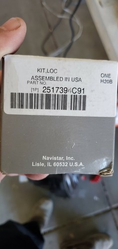 Navistar CYLINDER,KIT, DR AND IGN SWTCH 2517394C91 bx242 | eBay