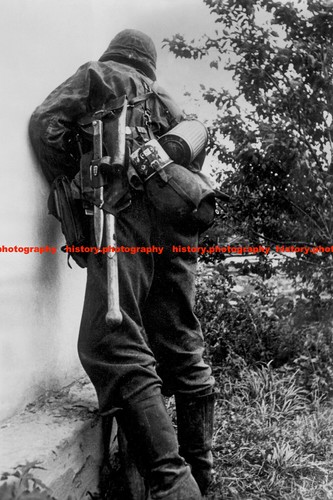 F016534 Soldier in equipment Waffen SS Stand Behind a House WW2 | eBay