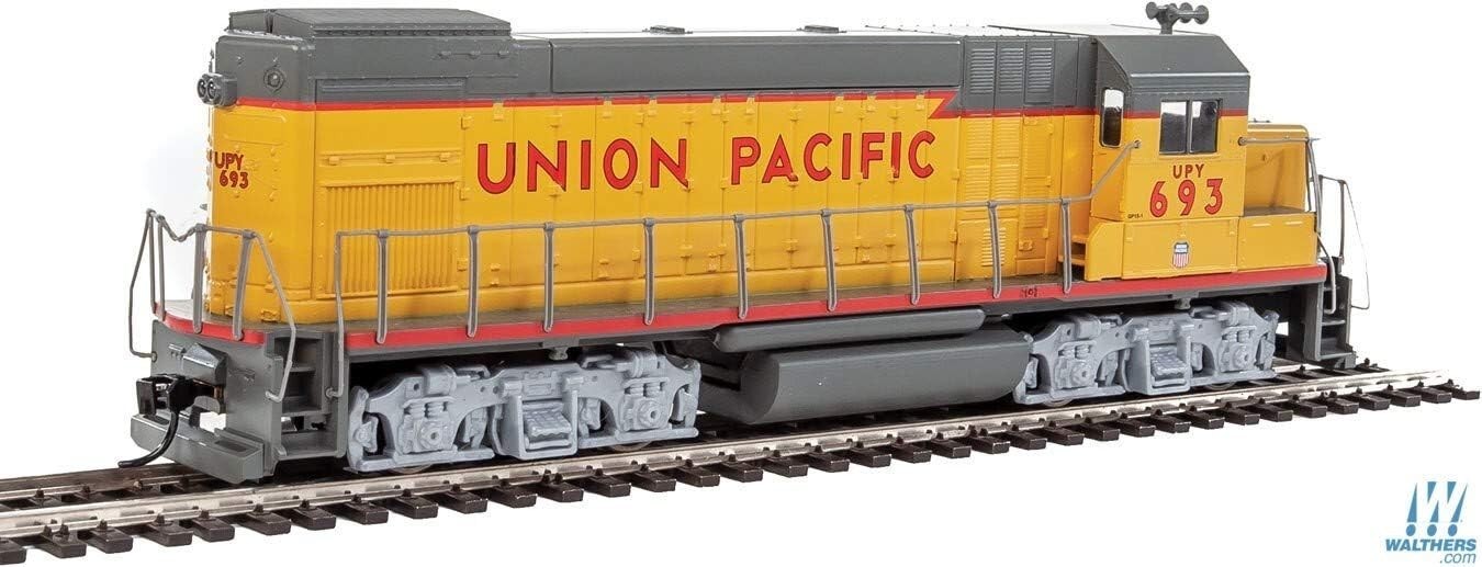Walthers Trainline H0 Scale EMD GP15 Diesel Locomotive Union Pacific/UP ...