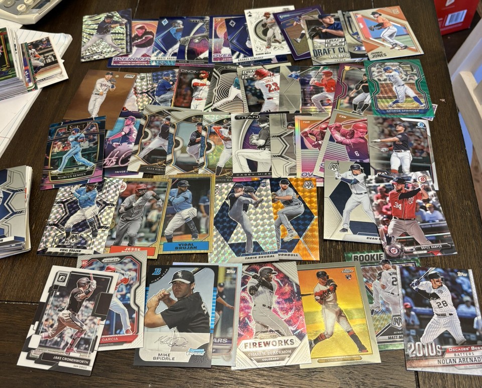 HUGE Sports Card Lot(2000) NFL Cards that include Stars, Rookies, Hall of Famers | eBay