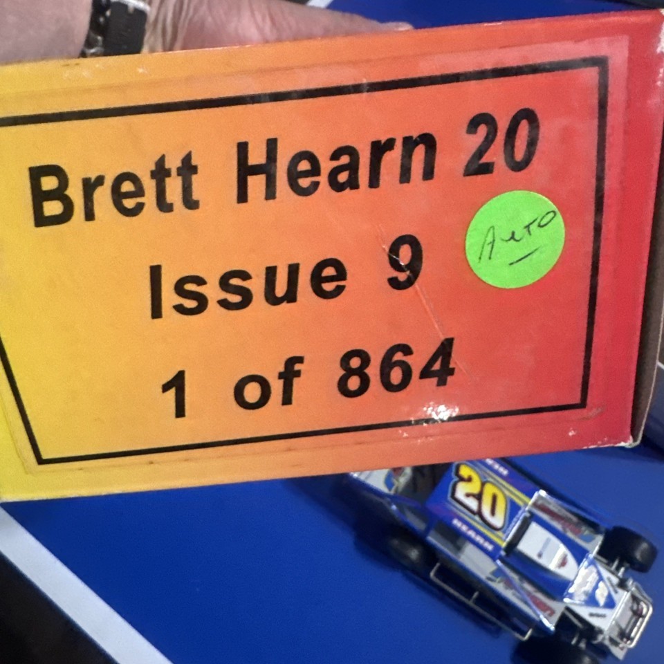 HTF #20 BRETT HEARN 1/25 NUTMEG COLLECTIBLES DIRT MODIFIED Autographed ...