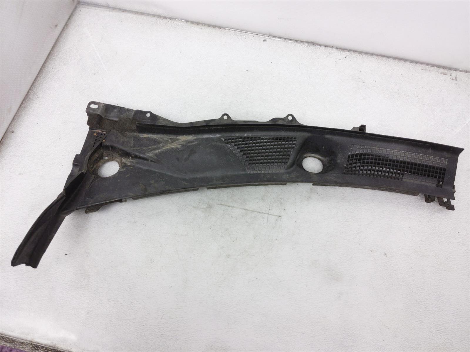 2009-2013 Infiniti G37 Sedan Cowl Molding Windshield Cover 66863-1nm0a ...