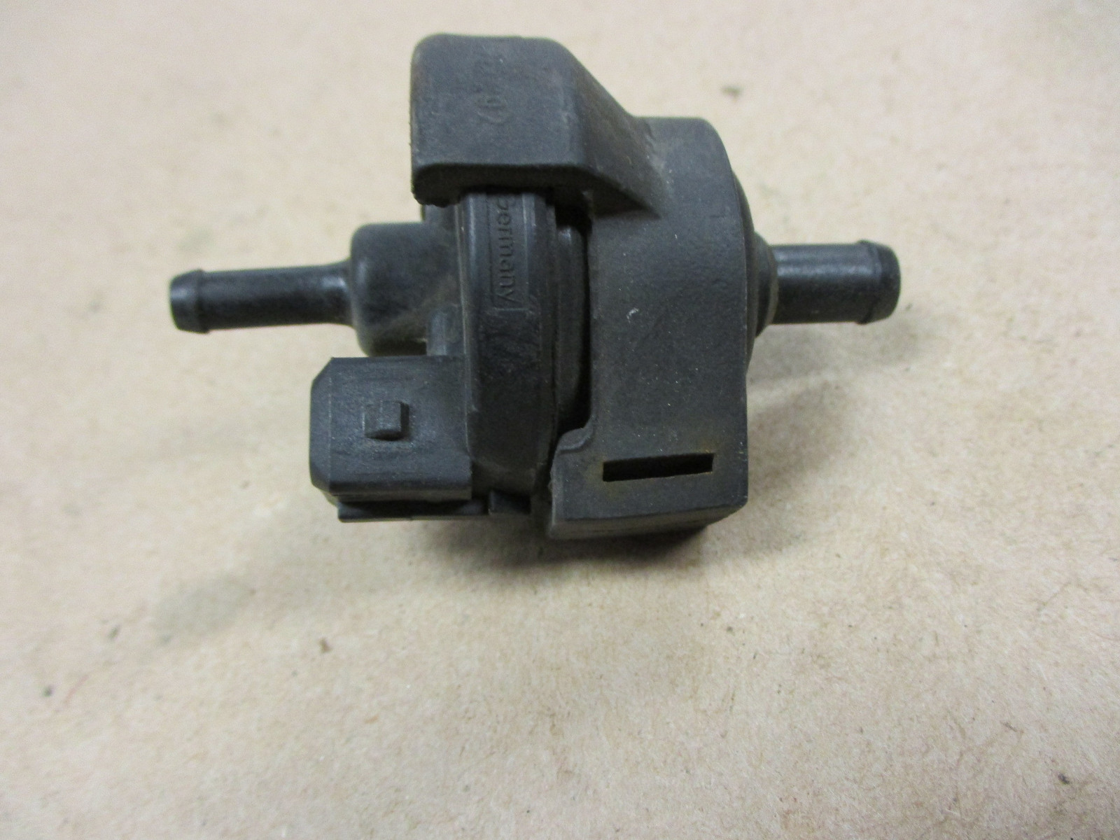 BMW R1100RT R1100GS R1150RT fuel tank breather valve | eBay