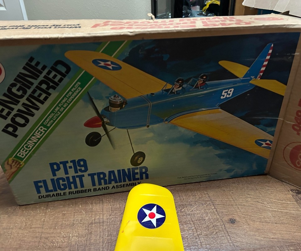 Vintage Cox PT-19 .049 Trainer Control Line Airplane | eBay