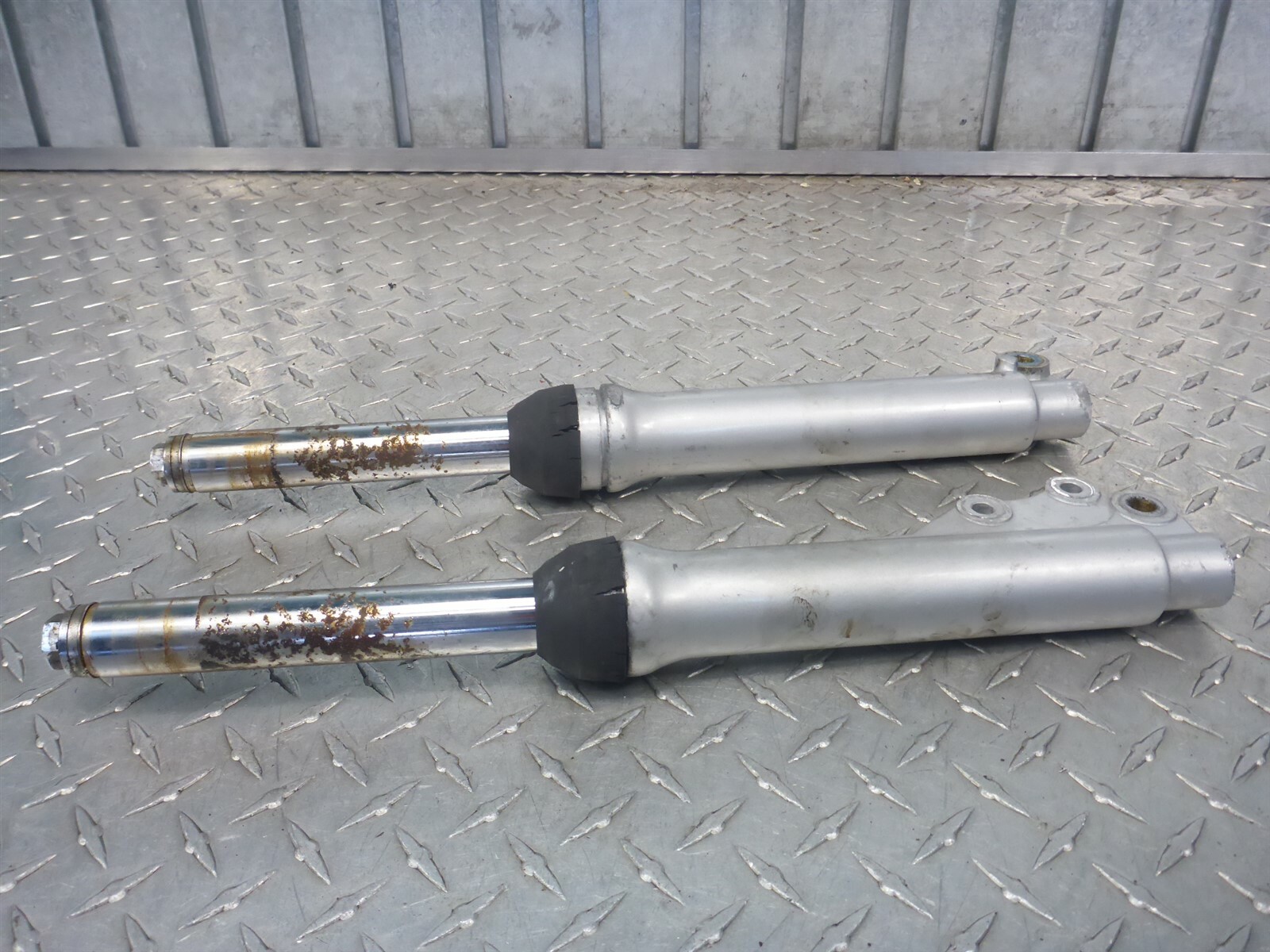 05 Vento Zip R3i Turbocam Front Forks Suspension Pair | eBay