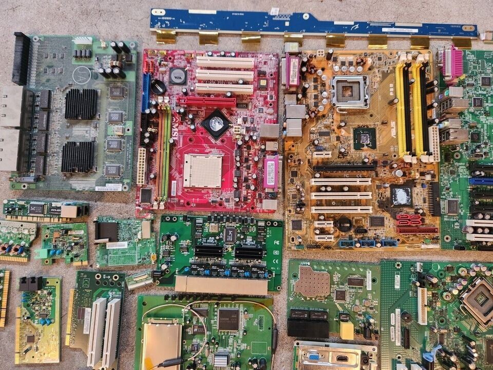 Gold Precious Metal Recover Motherboards , Cards For Scrap 0.44 lbs ...