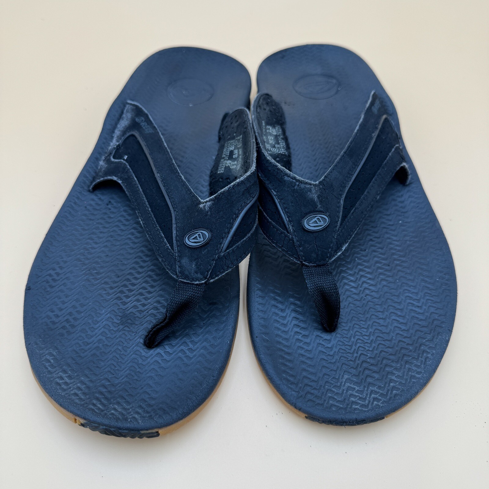 Mens REEF Flip-Flop Style Sandals - Shoe Size US 13 M… - Gem