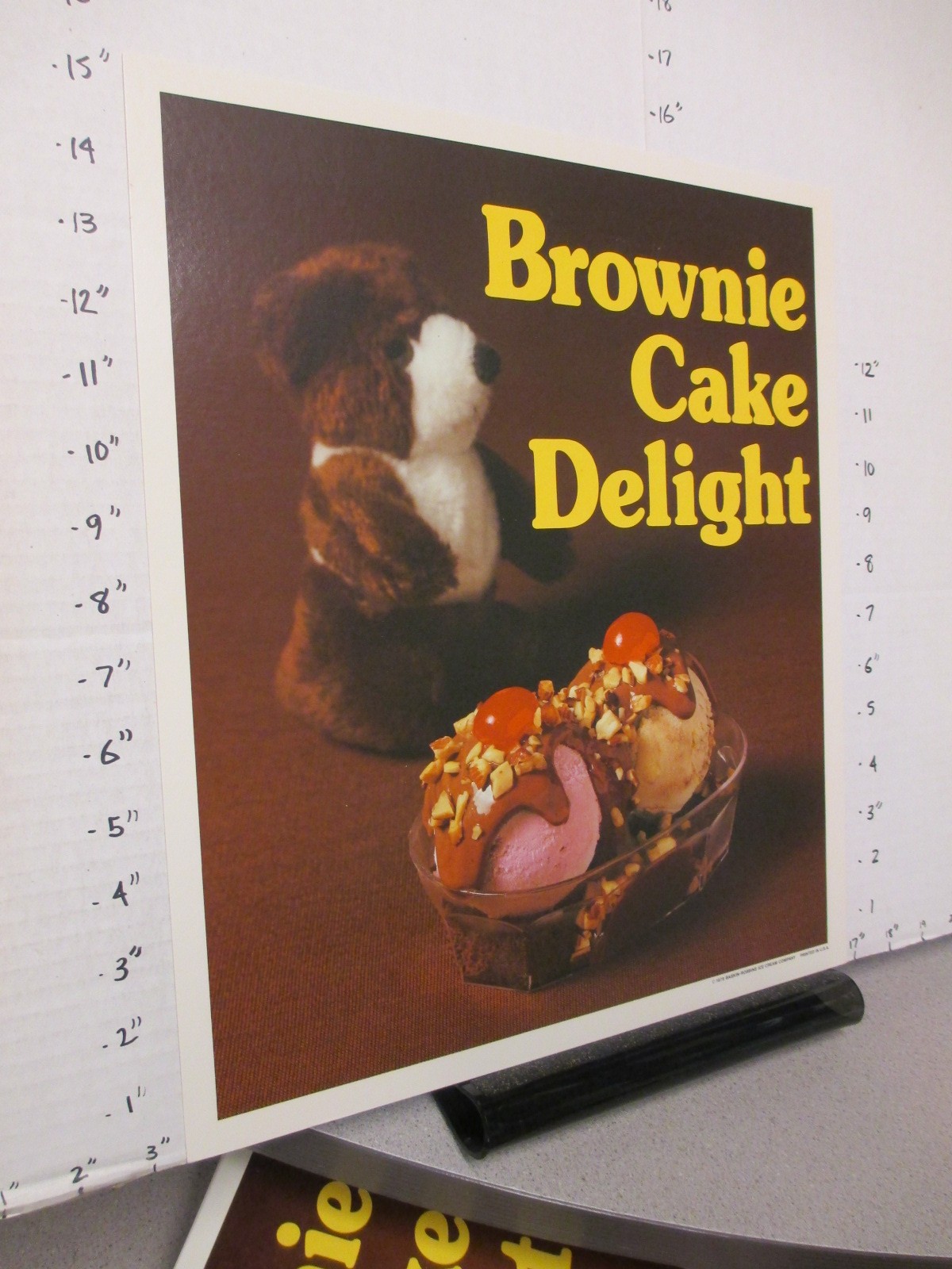 Baskin Robbins ice cream 1978 store display sign BROWNIE CAKE DELIGHT ...