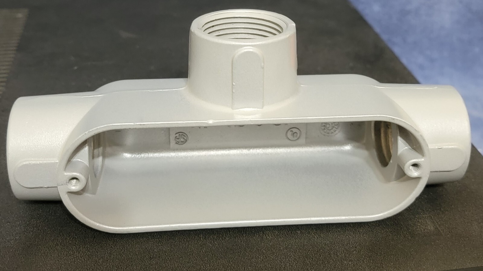 OZ-Gedney Conduit Body 1" T Type (Pack of 5) | eBay