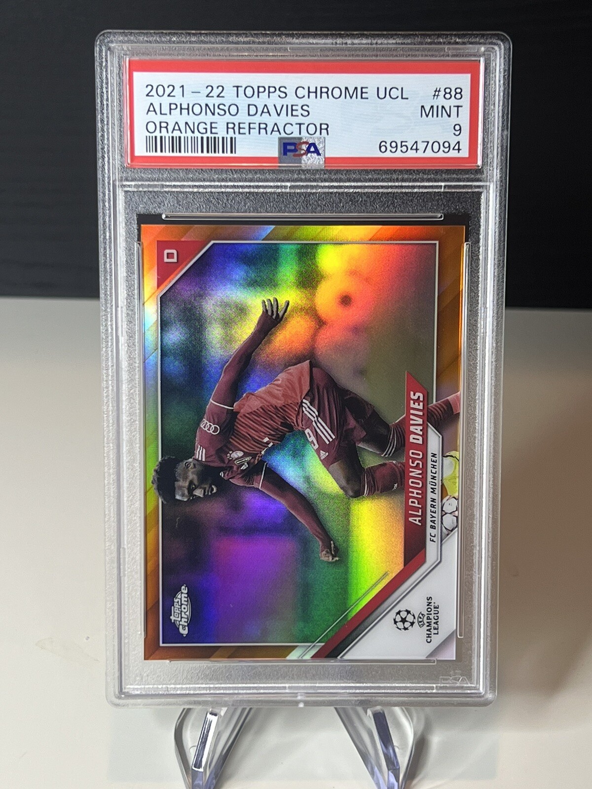 Alphonso Davies PSA 9 /25 2021-22 Topps Chrome UCL #88 1/25 First Off ...