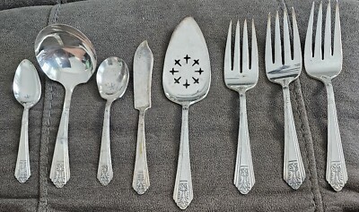 Lot 8 International Silver Silverplate 1935 Royal Saxony Pie Serving ...