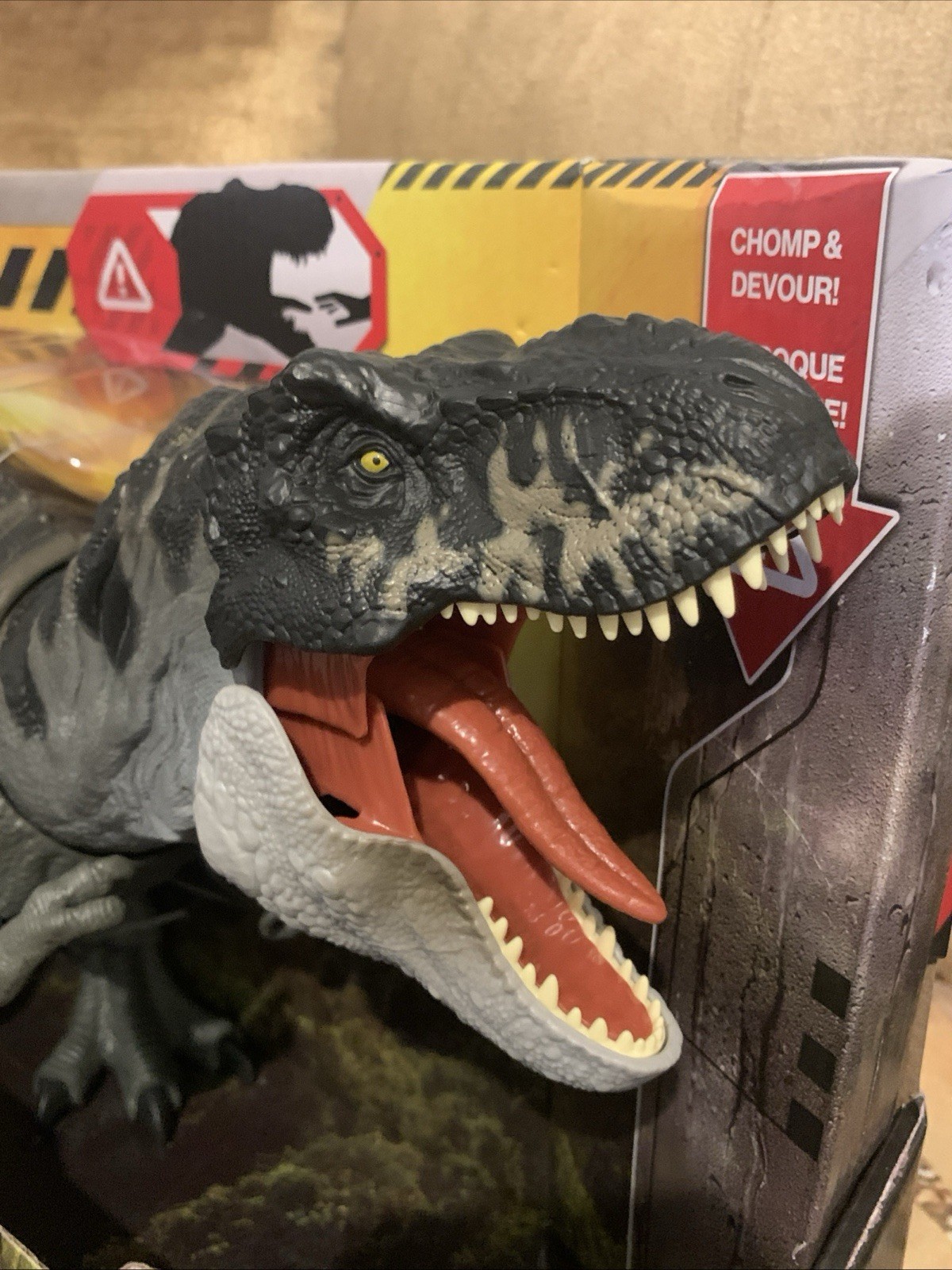 Jurassic World Rebirth Power Devour Tyrannosaurus Rex Action Figure ...