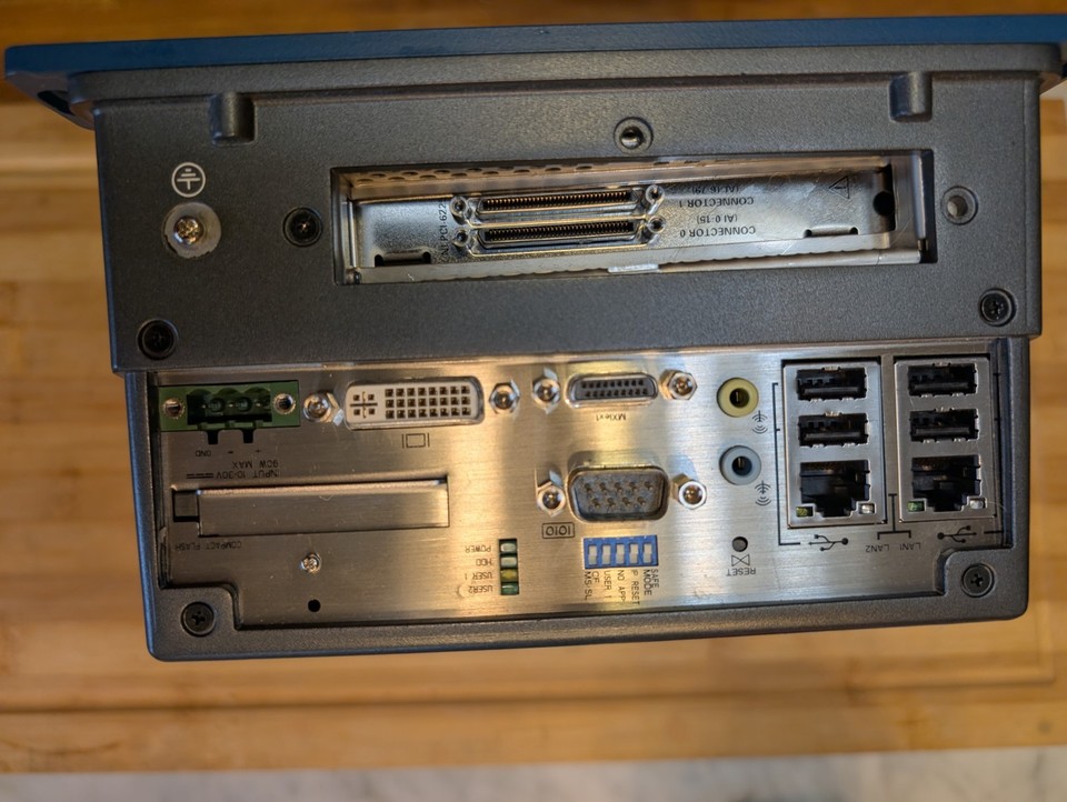 NI-3110 Industrial Controller w/ NI PCI-6225 DAQ Boots to Windows ...