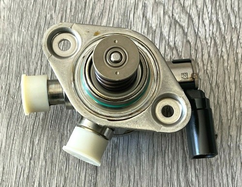 2019 MERCEDES C300 FUEL HIGH PRESSURE PUMP, PART# 2640700000, GENUINE ...
