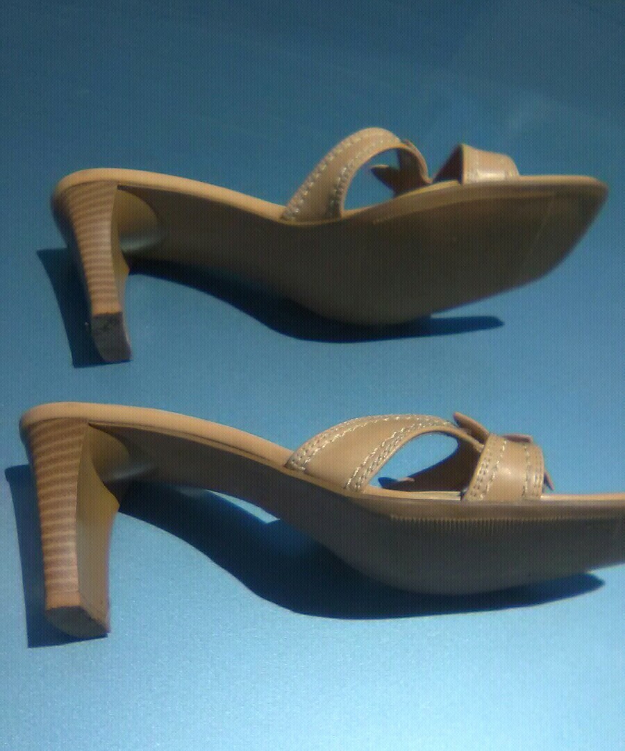 George Women's High Heel Dress Shoes Pumps Size 7 1/2… - Gem