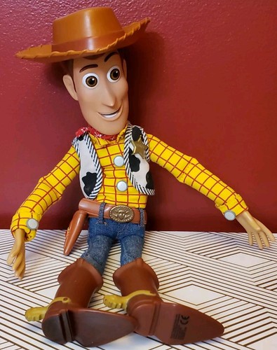 Disney Store Pixar Toy Story Talking 15" Pull String Woody Doll w ...
