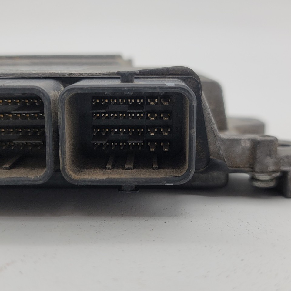 2015 Subaru Forester Engine Computer Control Module ECU ECM 22765AG972 ...