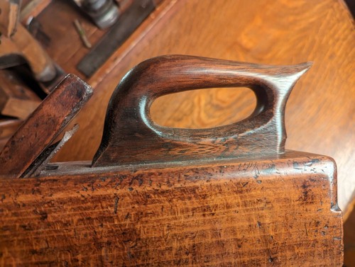 Unusual Roman-style handled 15 & 1/4” Badger Plane | eBay