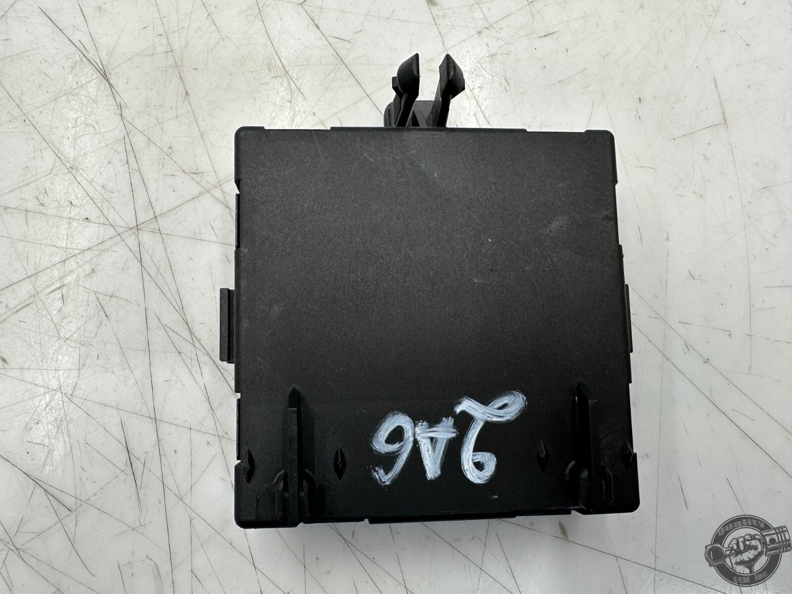 2012-2015 MERCEDES ML 13-19 GL GLE FRONT RIGHT PASSENGER DOOR CONTROL ...