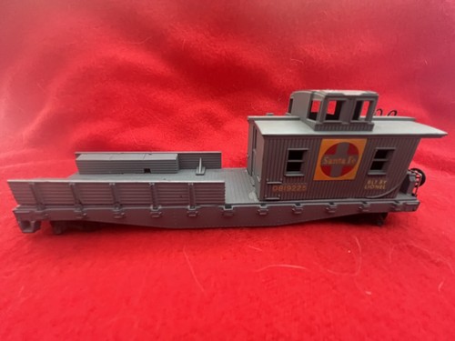 Lionel gray HO 0819225 caboose in original (damaged) box - see pics | eBay