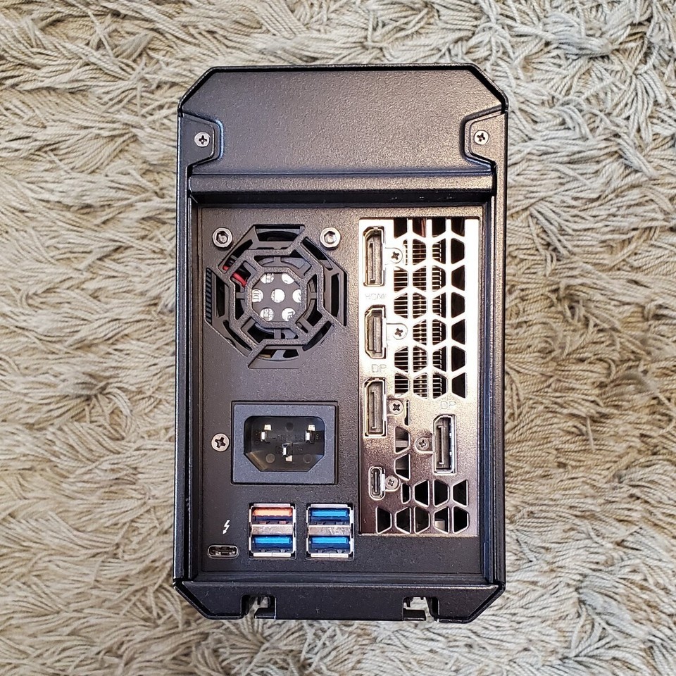 GIGABYTE AORUS RTX 2070 GAMING BOX 8GB RGB eGPU Thunderbolt 3 GeForce w ...