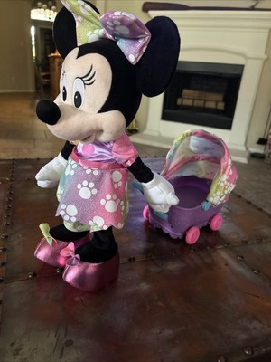 Disney Junior Minnie Mouse Waggin' Wagon Talks & Sings Puppy Stroller ...