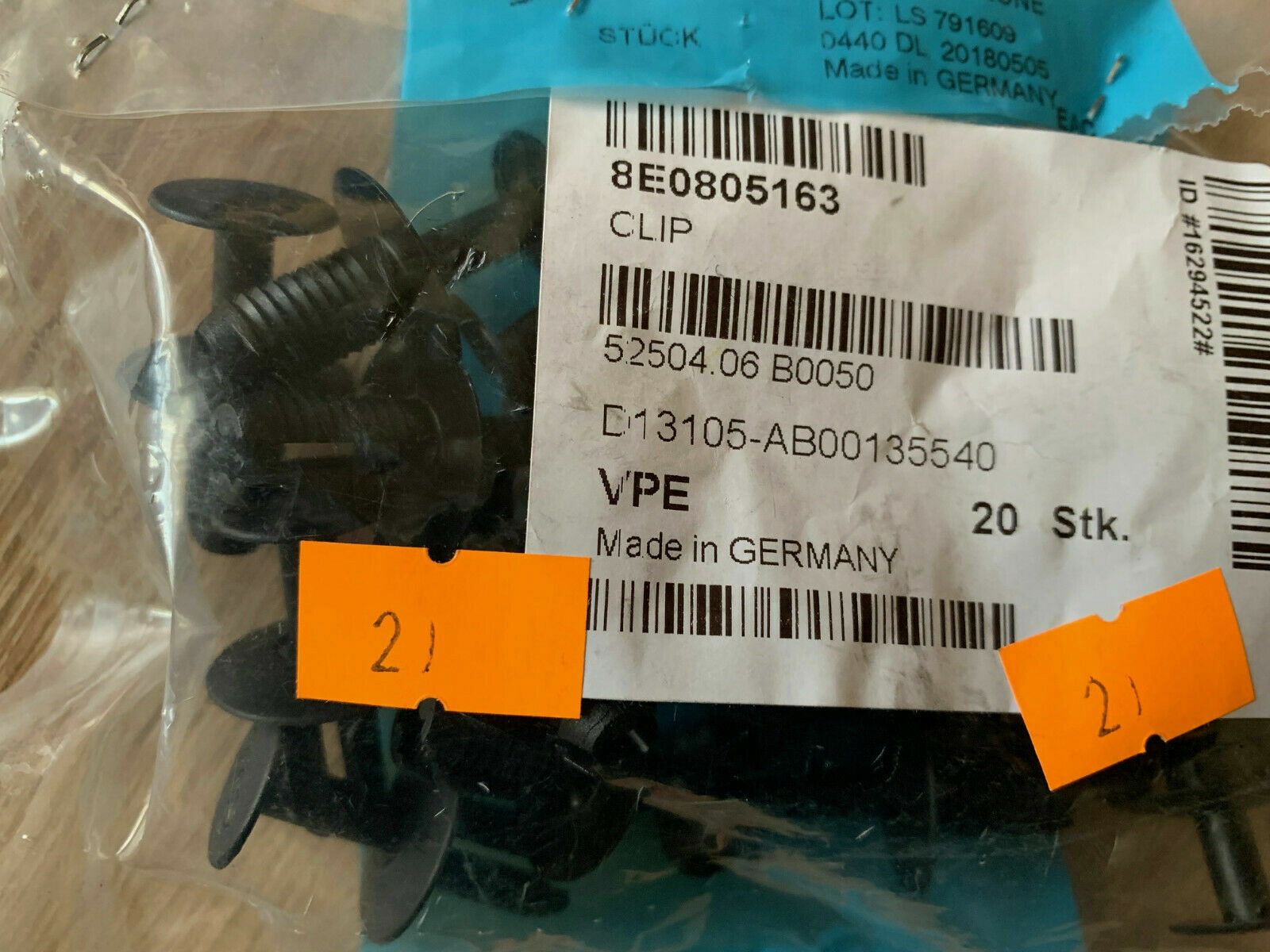 Genuine Audi A4 A6 A8 Plastic Cover Panel Retainer Rivet Clips 10 Pcs ...