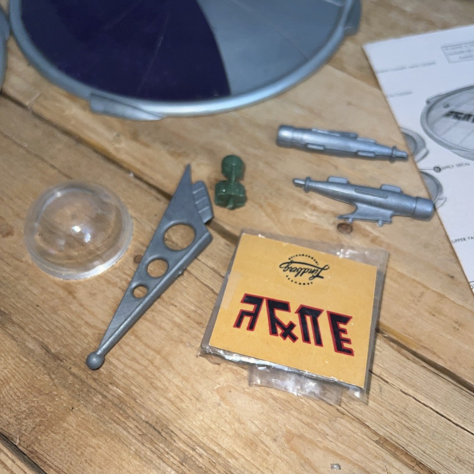 1954 FLYING SAUCER MODEL KIT Paul Lindberg #517 UFO Plan 9 From Outer ...