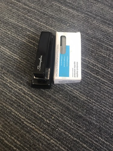 Vintage Swingline Stapler Model 711 Black With Staples! | eBay