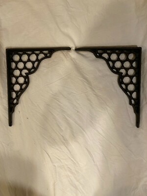 Hooks & Brackets - Cast Iron Corner