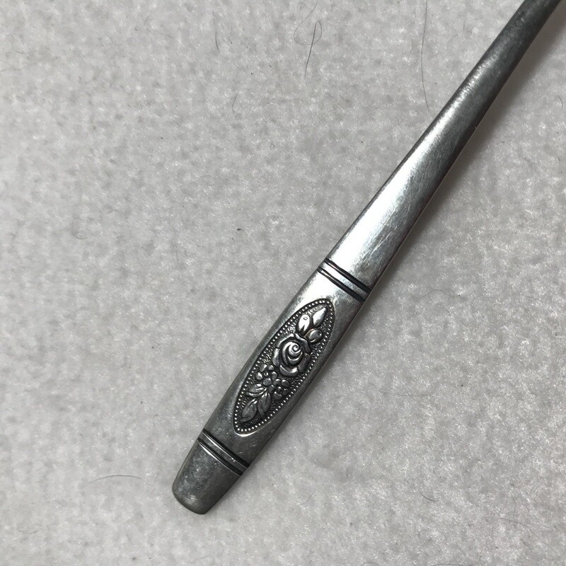 Oneida Stainless Rose Pendant flatware Set 2 Iced Tea Spoons | eBay