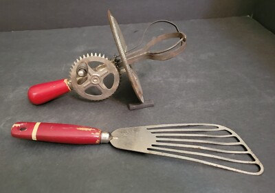 Vintage A&J Jar Top Hand Beater Egg Mixer & Batter Beater Red Wood ...