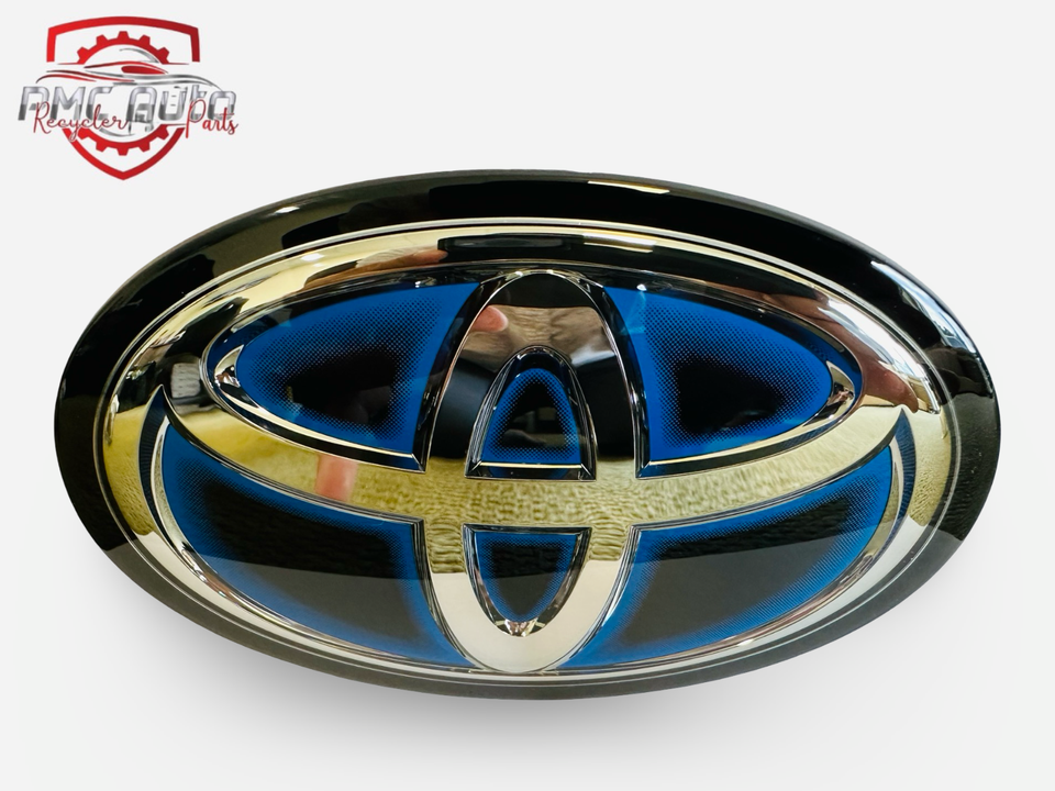 2023-2025 Genuine!! Toyota Sienna Front Grille Emblem Logo Radar Hybrid ...