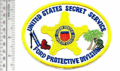 Skiing Secret Service President Gerald Ford Vail Protective No Tariff ...