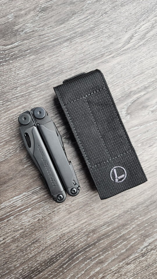 Leatherman Wave Plus Multi-Tool - Black - With Sheath - EDC Multi-Tool ...