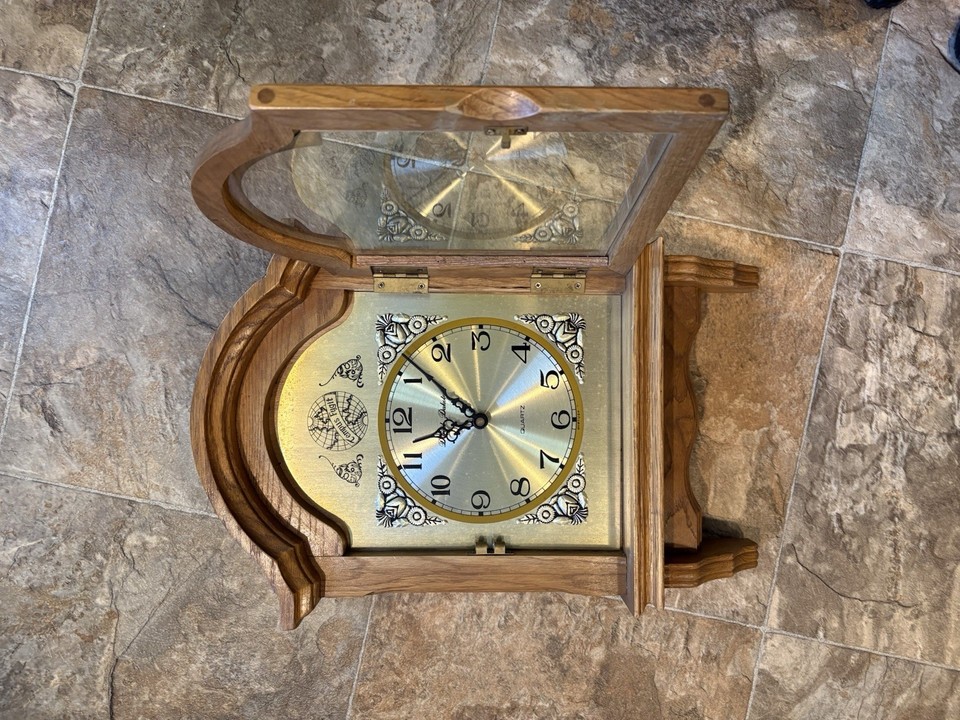 Daniel Dakota Quartz 'Tempus Fugit' Wall Clock | eBay