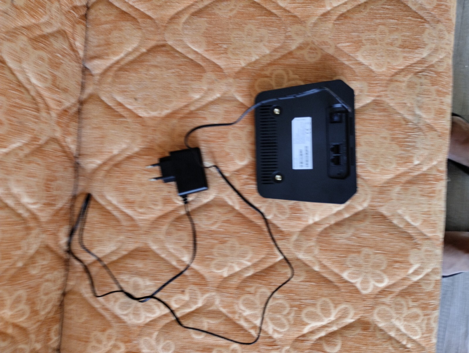 Ortel Mobiler WLAN Router 4G LTE Wireless WiFi 2,4 Hotspot WiFi Sim ...