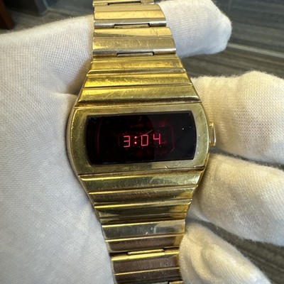 VINTAGE 1973 HAMILTON QED DIGITAL LED WATCH (PULSAR P2) | eBay