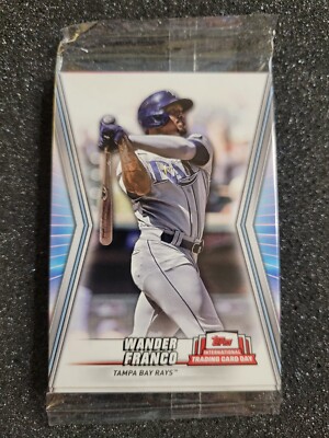 2023 TOPPS INTERNATIONAL TRADING CARD DAY SEALED PACK - WANDER FRANCO ...