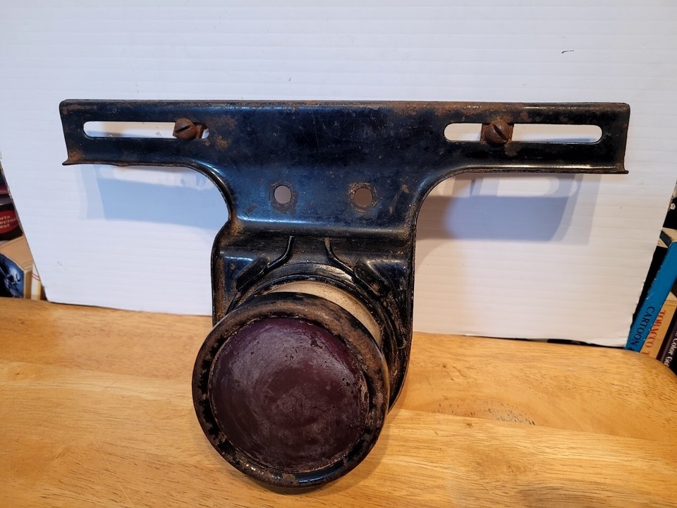 VINTAGE FORD ANTIQUE CAR-HOT ROD-RAT ROD LICENSE PLATE HOLDER W/ BRAKE ...