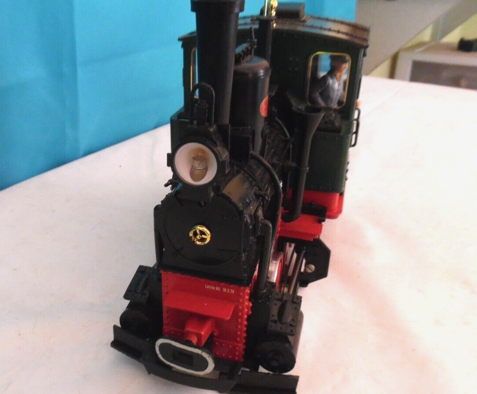LGB 2010D Stainz 0-4-0 STEAM LOCOMOTIVE #1 (Green & Red) G SCALE New ...