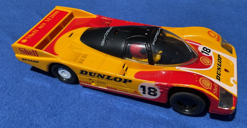 HORNBY Scalextric C463 Porsche 962 #18 SHELL DUNLOP 1:32nd scale slot ...