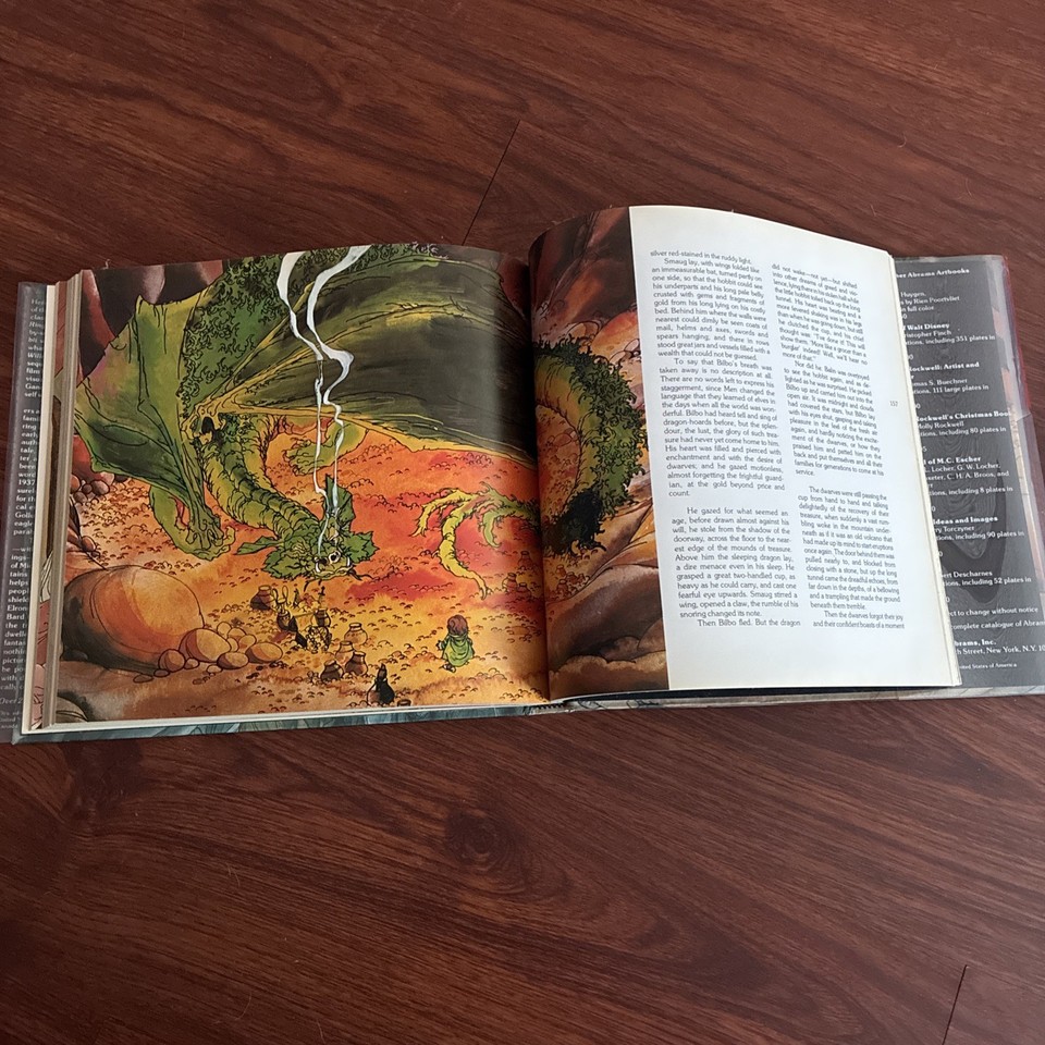 Hobbit: An Illustrated Edition with text by J.R.R. Tolkien VTG (1977 ...