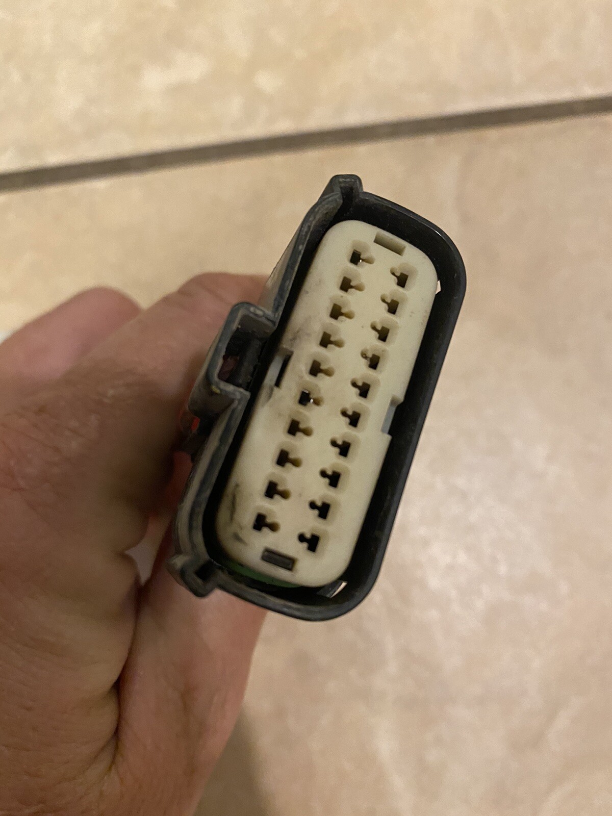 19-22 CHEVROLET Silverado GMC Sierra Rear Bumper Tag Light License ...