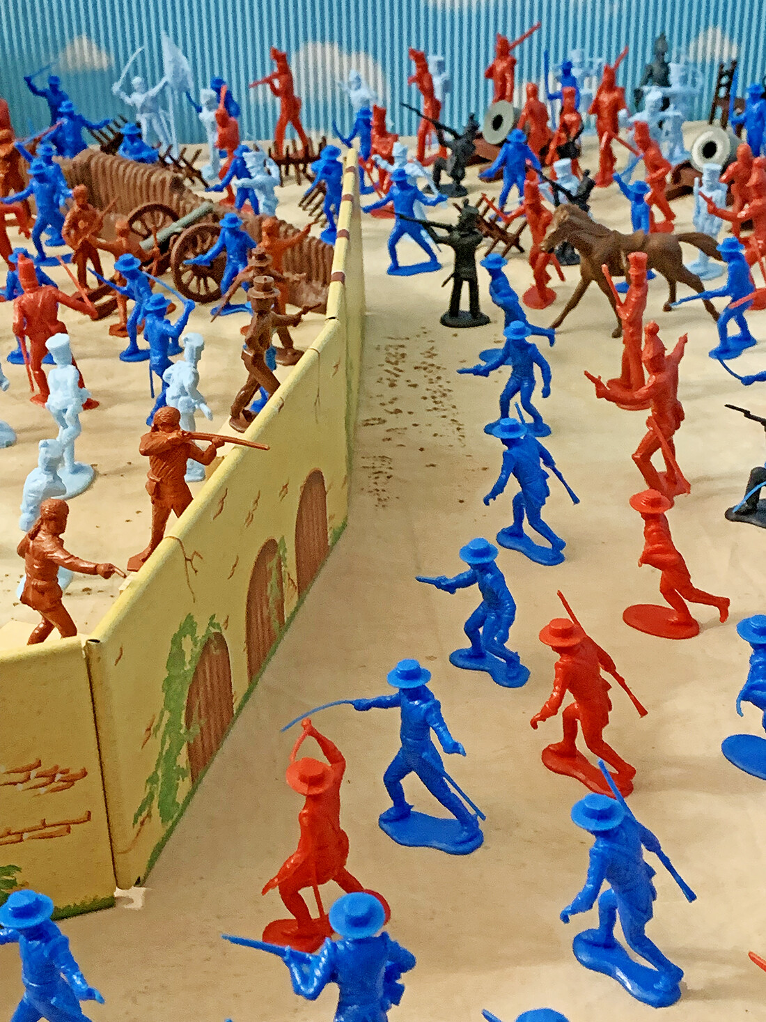 Deluxe Marx Recast Alamo Playset - 369 pieces - with Marx litho Alamo ...